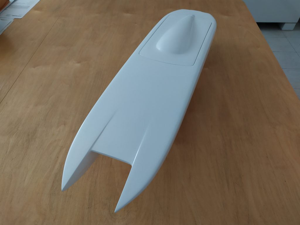 Genesis catamaran hull only - Tempest Rc Boats